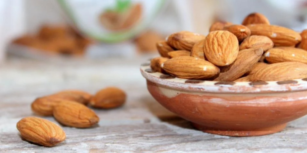 Symptoms Of Almond Intolerance - 6 Reactions To Watch Out For! - Gut ...