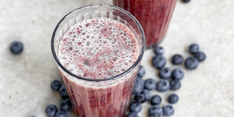 Blueberries And Green Poop: The Connection - Gut Advisor