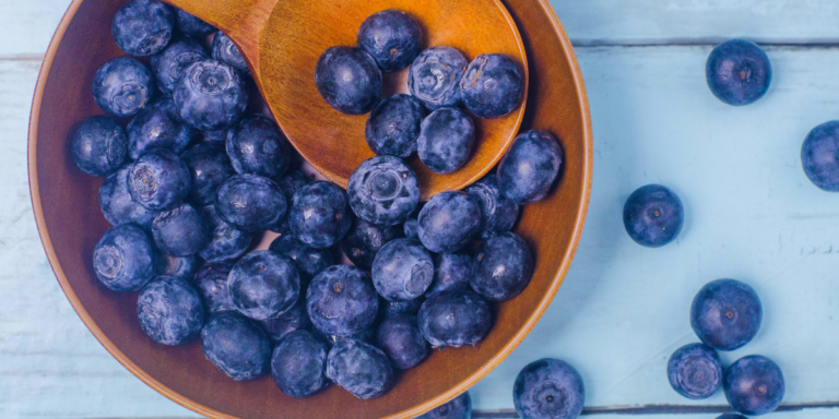 Blueberries And Green Poop: The Connection - Gut Advisor
